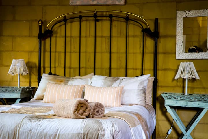 Mercy Tree Manor Guest House(room4) - Emalahleni