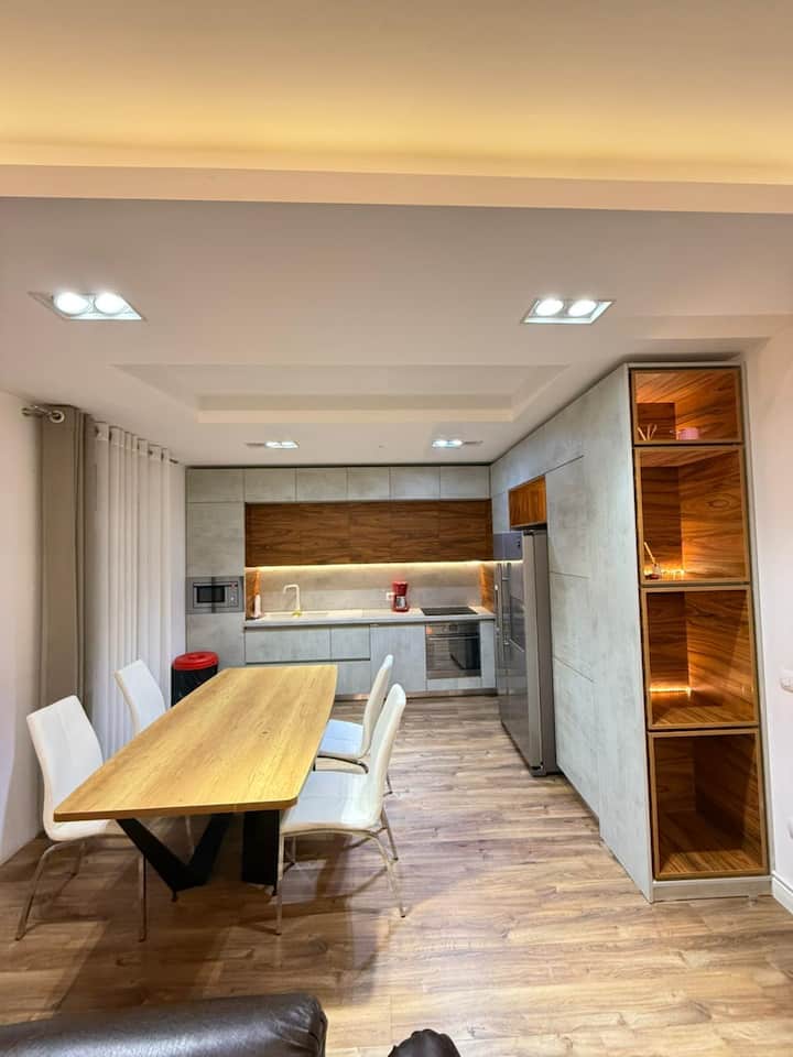 Atrium Luxe Apartment  Sauk, Tirana - Tirana
