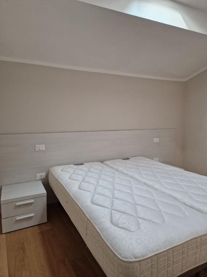 Cathedral Loft - Elegante Bilocale Su Piazza Duomo - Ferrara