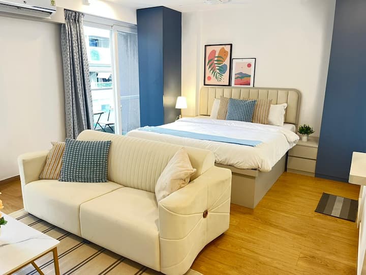 Aesthetic Studio Near Airport W/ Balcony + Parking - Pune