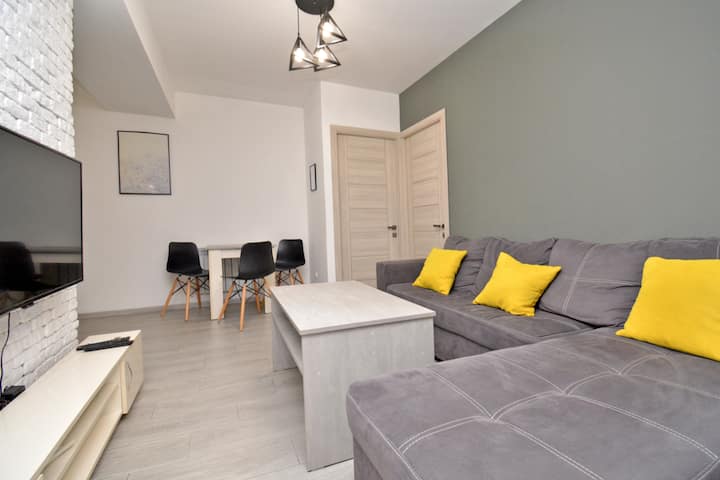 Street View Near Republic Square By Domel Yerevan - Yerevan