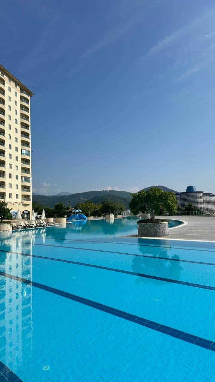 Gold City Caddesi - Mahmutlar