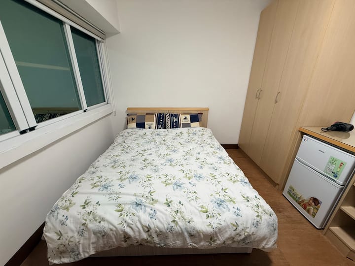 市中心安靜雅房｜近市政府｜採光好 - 仁武區