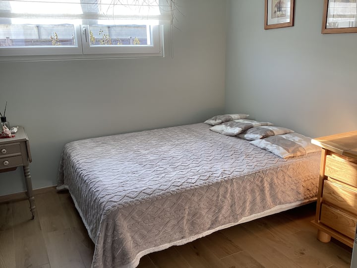 Chambre Dans Une Maison Individuelle Avec Jardin - Marckolsheim