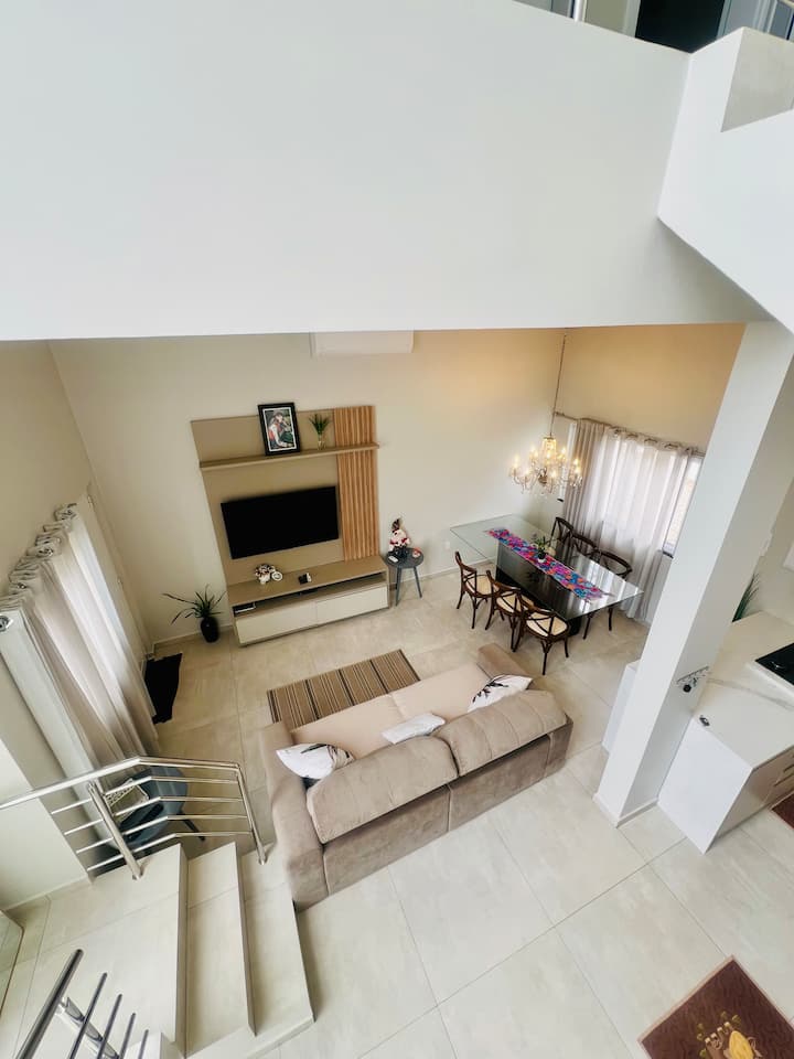 Casa Moderna, Completa E Segura: 3 Quartos, Wi-fi - Chapecó