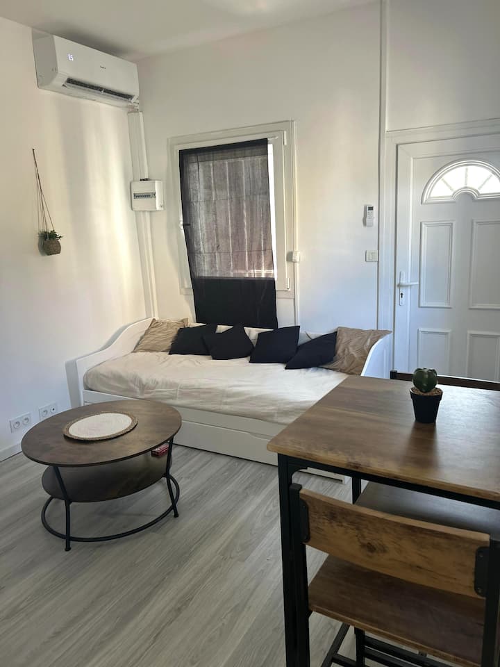Logement Plein Pied Avec Terrasse Wifi - ibis Perpignan Nord