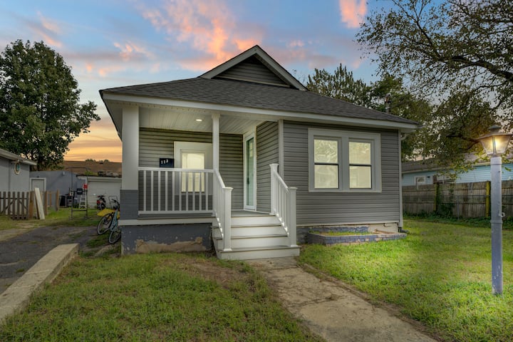 Renovated Shore Retreat With Open Living Space - Long Branch, NJ