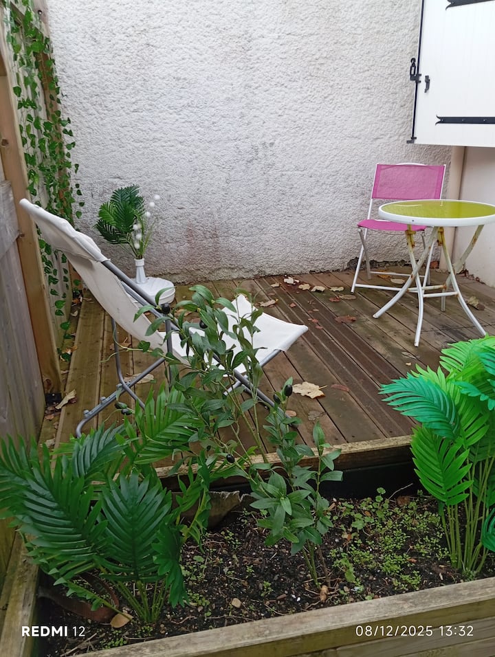 Nid Douillet Dans Un Quartier Calme - La Rochelle - Lagord