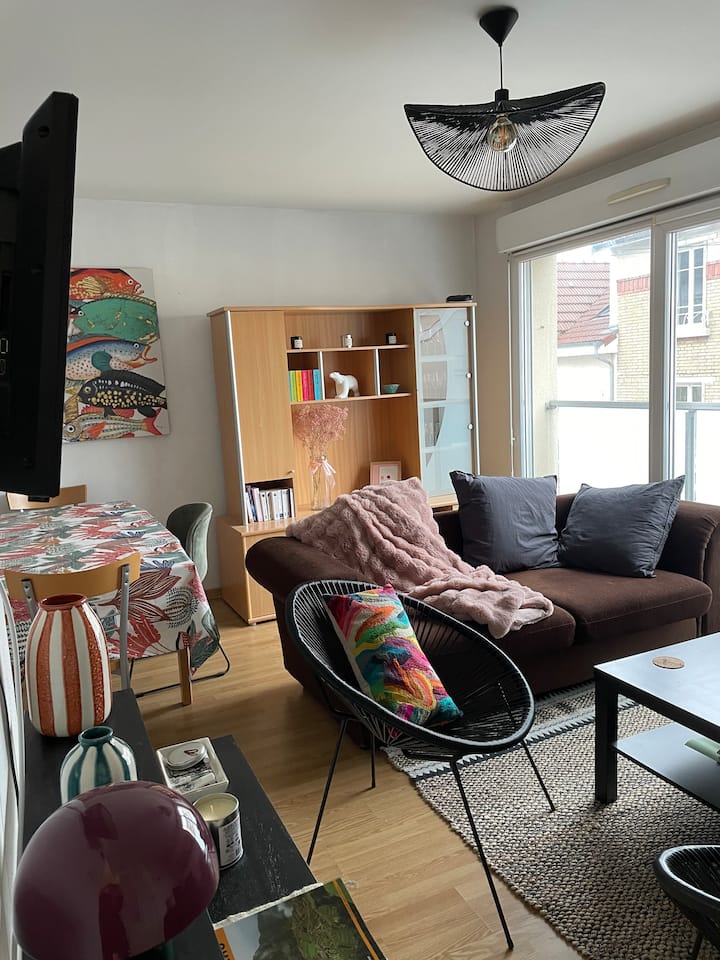 Appartement 47m Carré Proche Gare, Centre, Garage - Reims