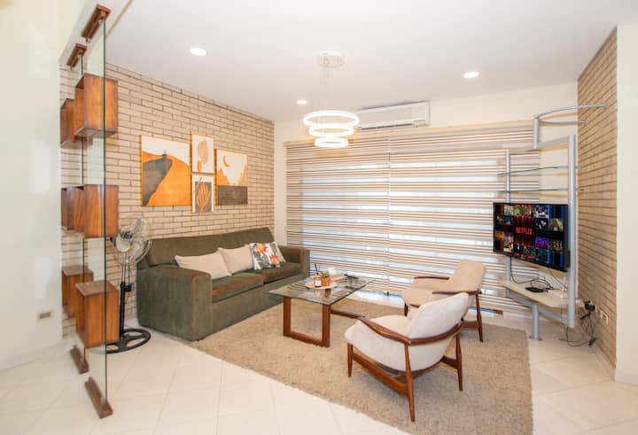 2br Duplex In Mburucuyá | Pool, Jacuzzi & Bbq - Asunción