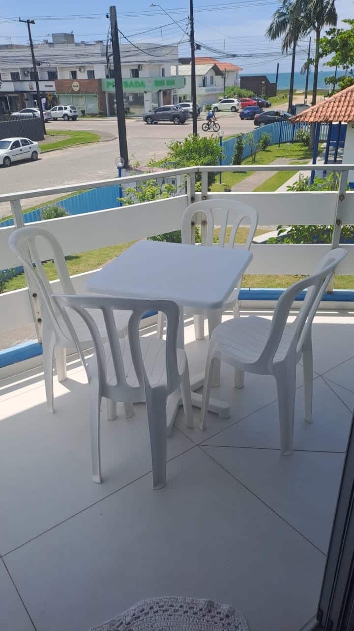 Vista Mar Lateral • 100m Praia • Ar Nos Quartos - Guaratuba