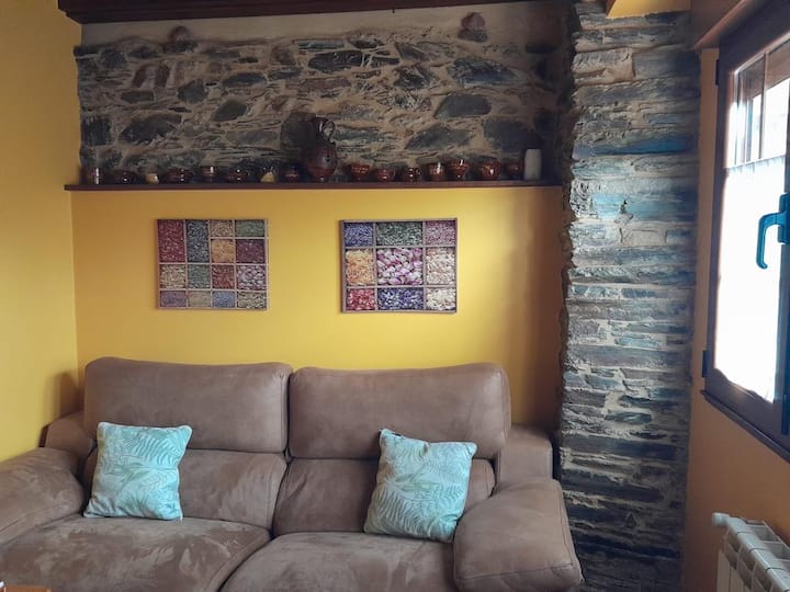 Apartamentos El Alpendre - Santa Eulalia de Oscos