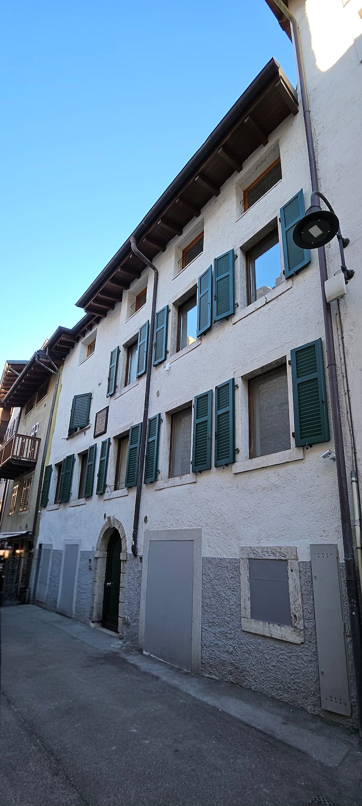 Accogliente Appartamento In Centro Storico - Monte Bondone