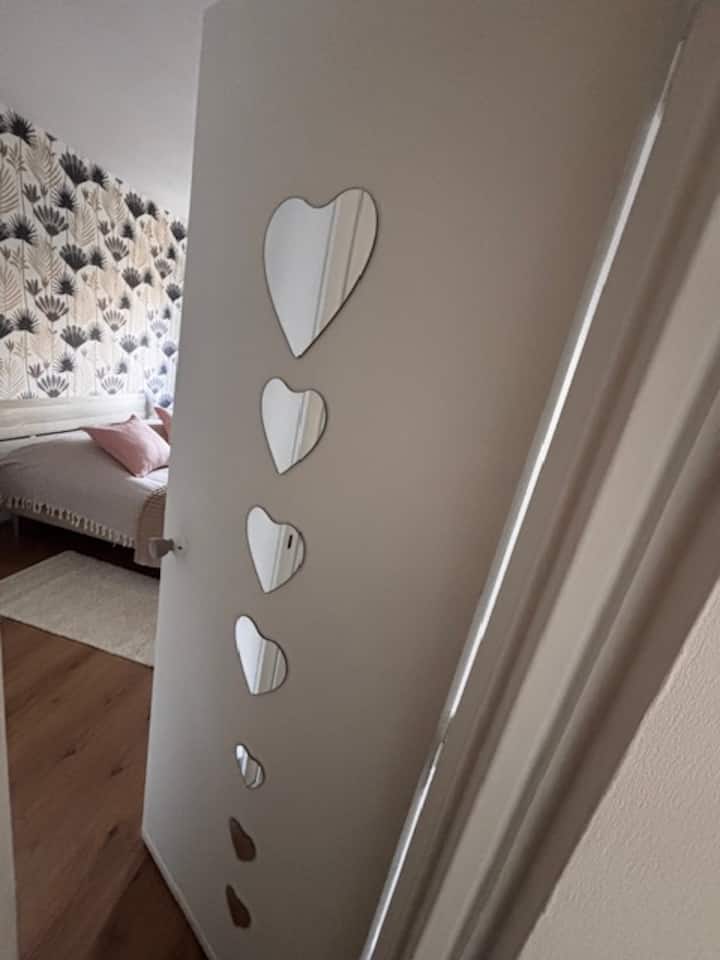 F2 Cosy Avec Balcon Et Parking Mulhouse Centre. - Mulhouse