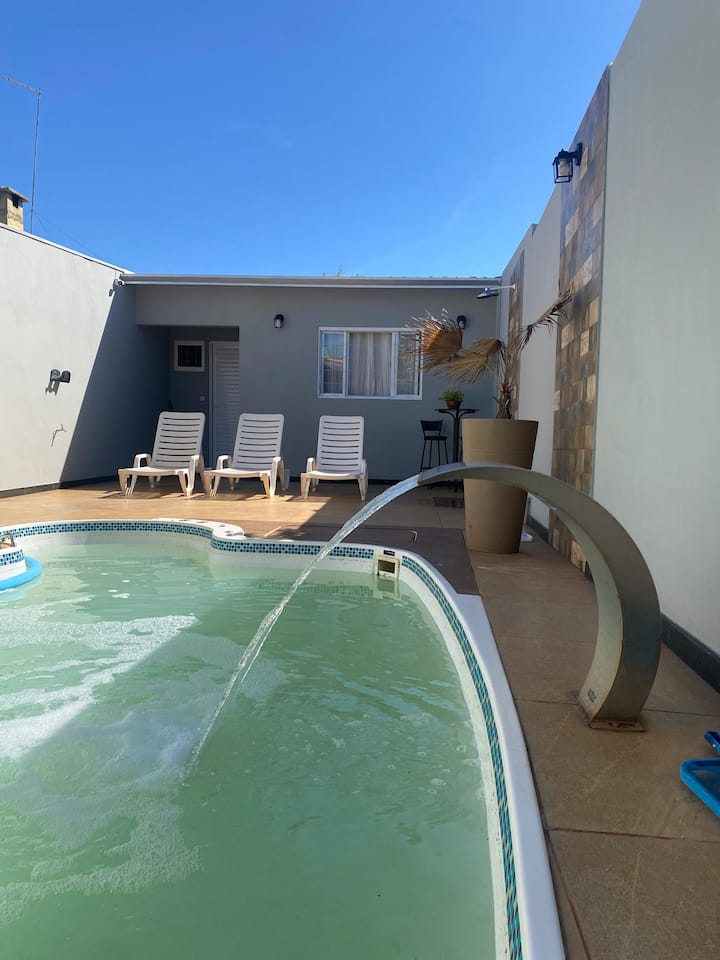 Um Paraíso Com Piscina E Churrasqueira Na Cidade - Assis