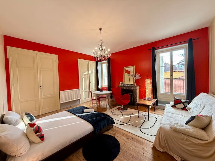 Le Temps Retrouvé, 14 Personnes, Wifi, Parking - Morestel