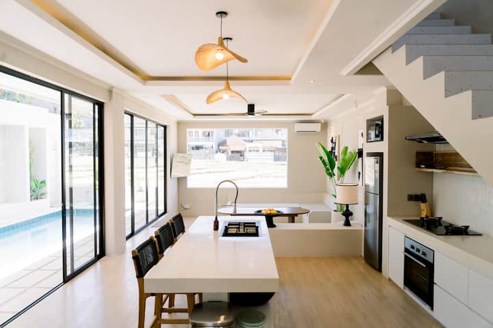 Stylish Canggu Villa 4br W/ Pool & Ricefield View - Australia