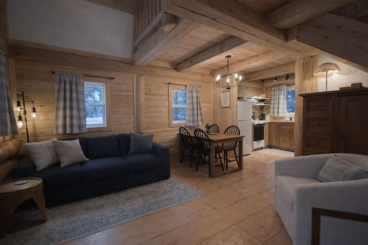 New Bear's Den - Cabin With Fireplace & Firepit - Canadá
