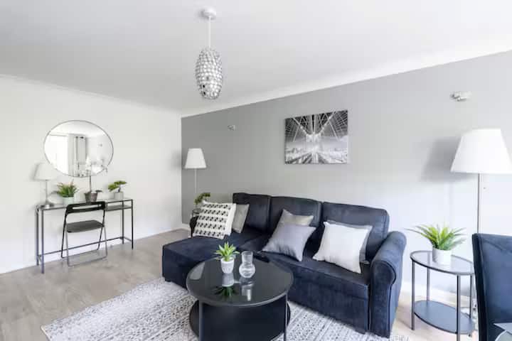 Kittiwake | 3 Bedroom | Early Booking Discount - Slough