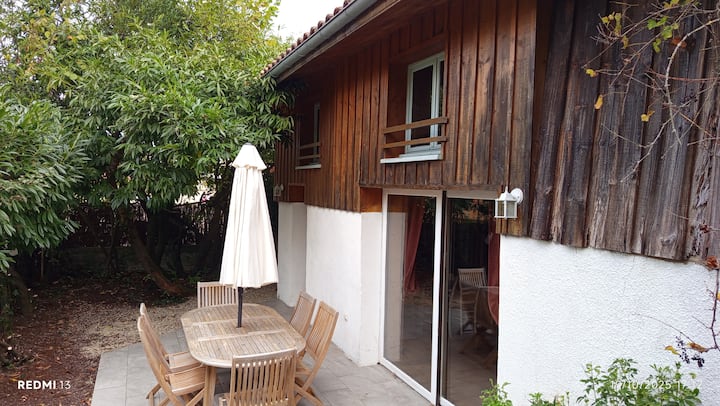 Maison Calme Entre Pins Et Océan - Le Porge