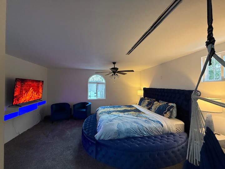 Lisa's Garage Loft - Jackson, MI