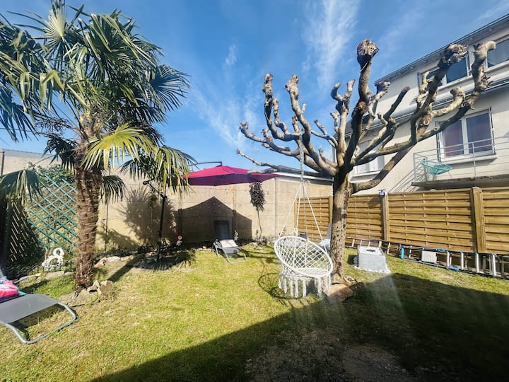 Casa Les Ponts De Cé : Maison 6 Chambres - Jardin - Maine-et-Loire