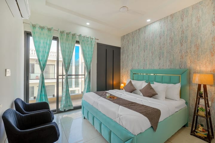 4bhk Luxury Apartment - Sahibzada Ajit Singh Nagar