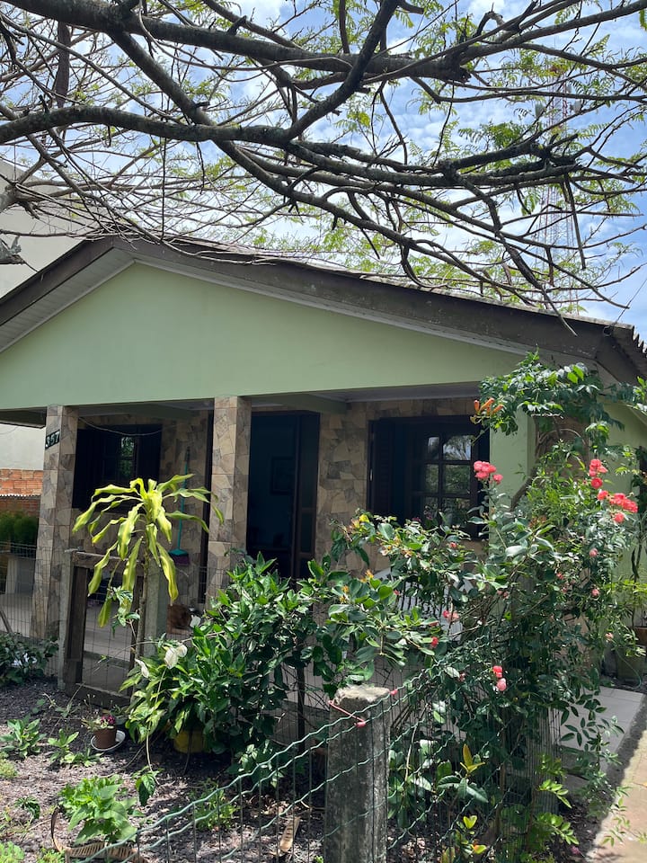 Casa No Centro De Arroio Do Sal A 750m Do Mar - Arroio do Sal