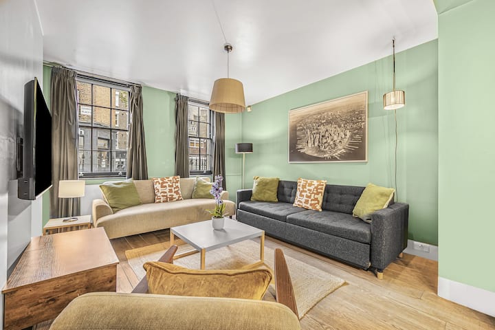 Spacious Fitzrovia 2-bed Duplex · Sleeps 6 - Bloomsbury