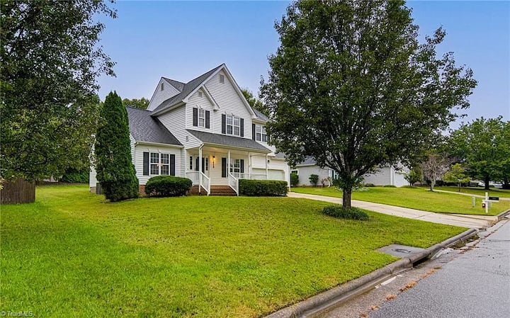 Long Term Ok - Dog Friendly - Central Triad - High Point, NC