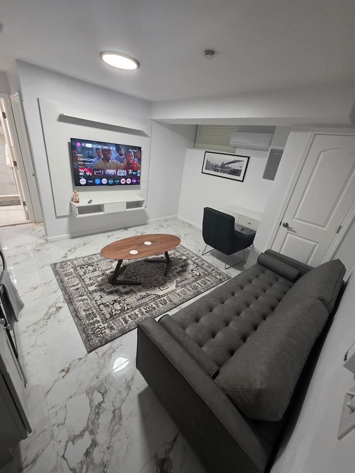 Cozy Apartment - Staten Island, NY