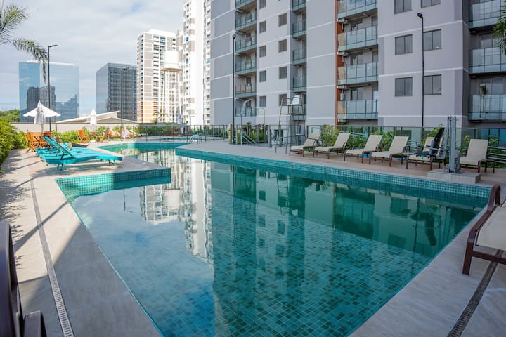 Apto Estilo Resort Com Vista Incrível No Porto - Rio de Janeiro