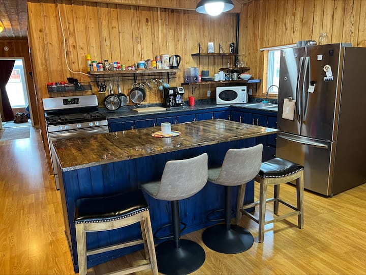 Jac's Place - Saskatchewan