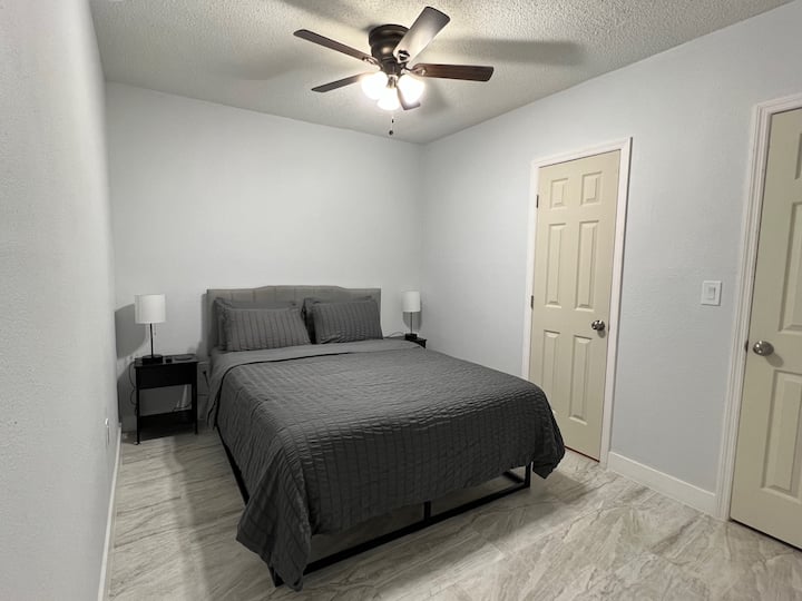Guesthouse By Disney - Kissimmee, FL