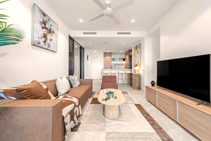 Queen’s Wharf | 3br Skyline Retreat + 2 Parking -