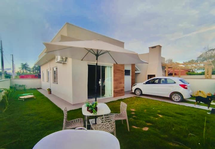 Casa Espaçosa A 700m Da Praia - Itapoá