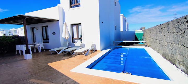 Villa Clocló, Private Heated Pool, Wifi, Pvt Pkg - Playa Blanca