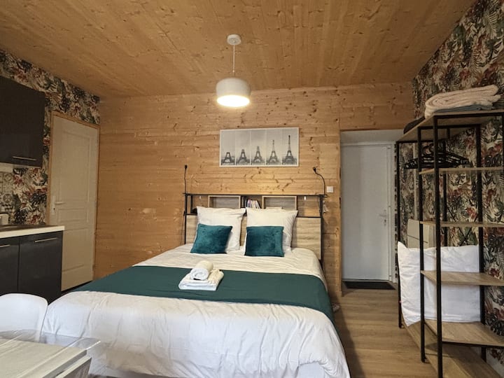 Charmant Studio En Plein Centre Du Bourg - Châteauneuf-du-Faou