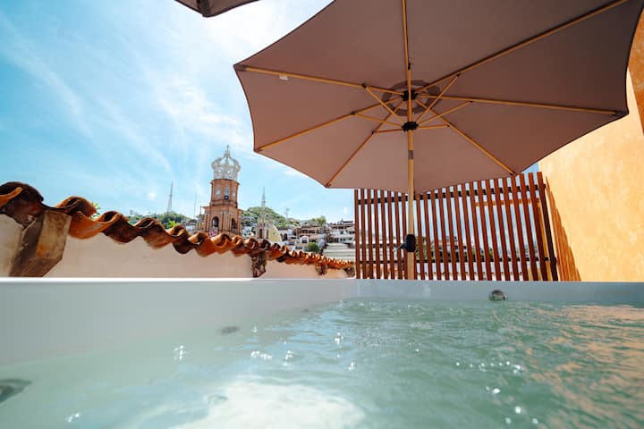 Cómoda Habitación Con Balcón En Puerto Vallarta - Puerto Vallarta