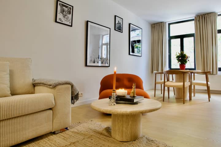 Stijlvol Appartement In Sint-andries - Anvers