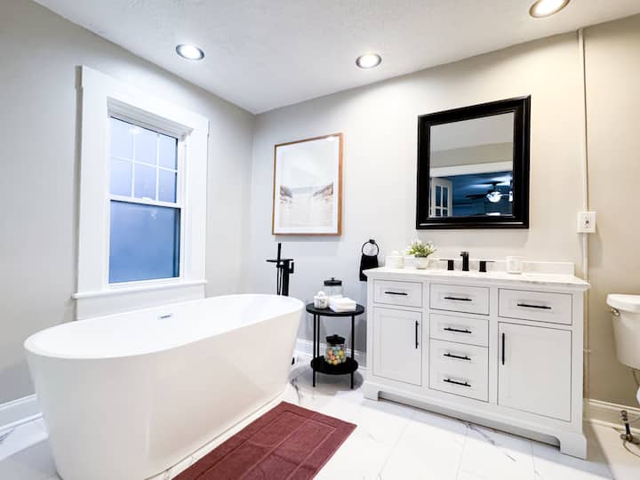 Monticello Manor Unit 1 - Cleveland Heights, OH