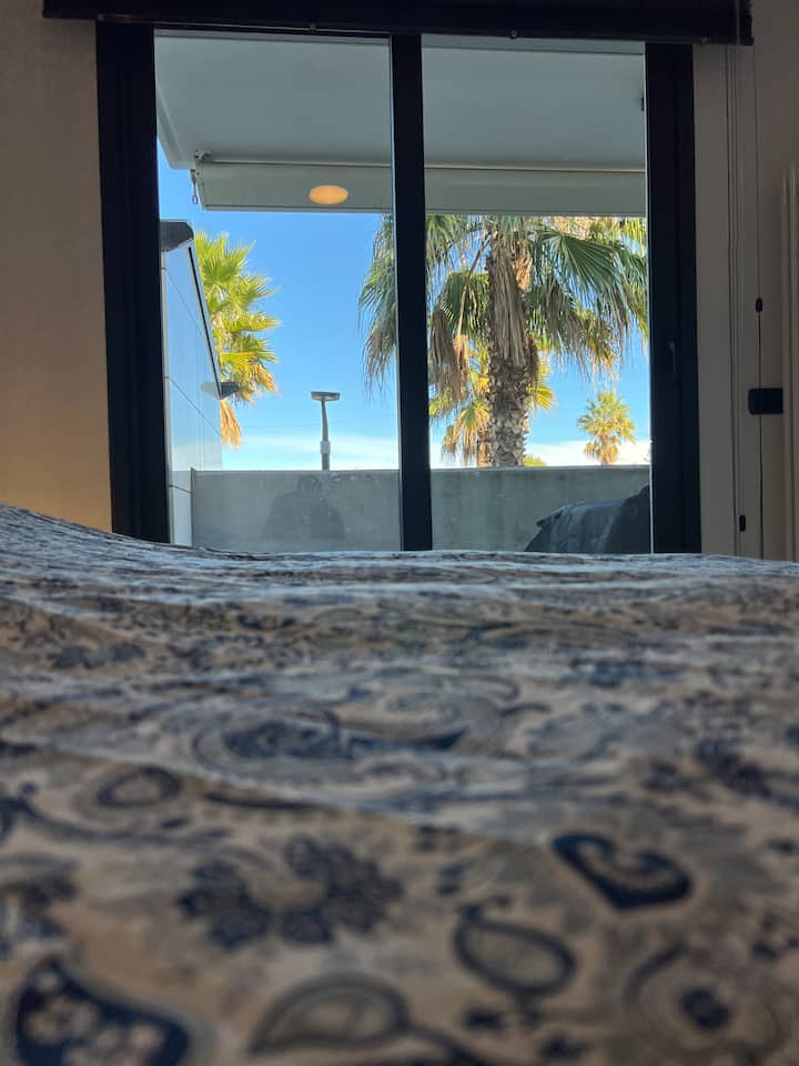 Loano: Appartamento Con Terrazzo E Box Privato - Loano