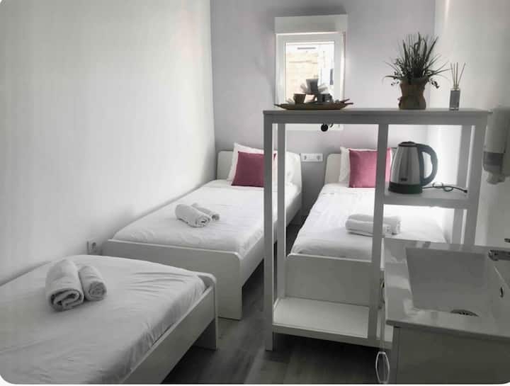 Triple Habitación I Centro Ciudad I Calefacción - Valence en Espagne