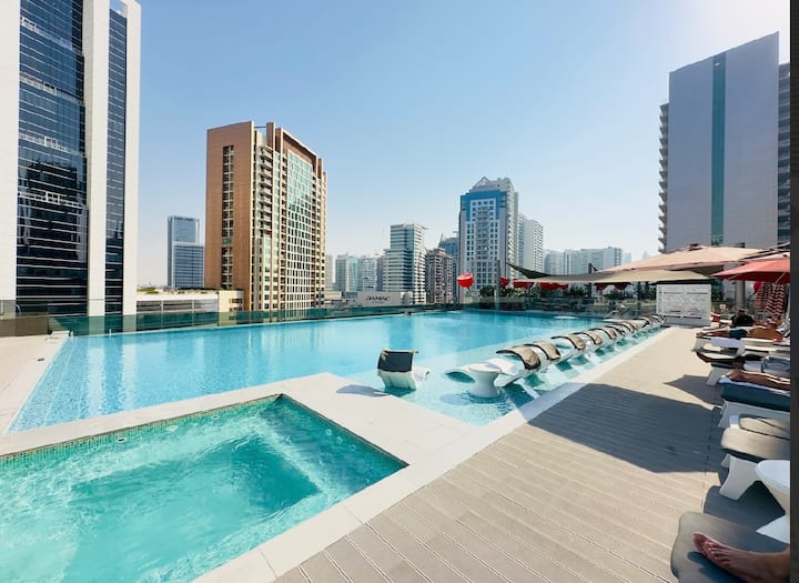 Downtown Studio Walk To Dubai Mall & Burj Khalifa - Dubai