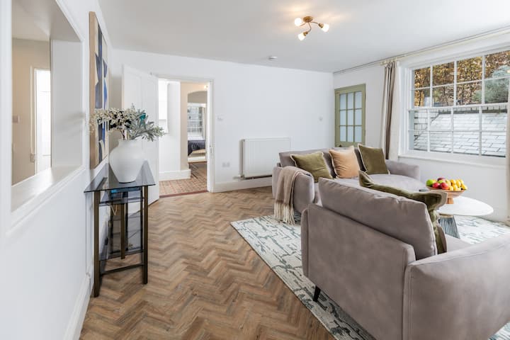 Eden Lawn - Cheltenham