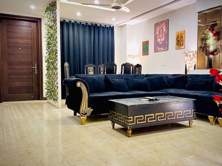 Apartment In Lahore - Lahore