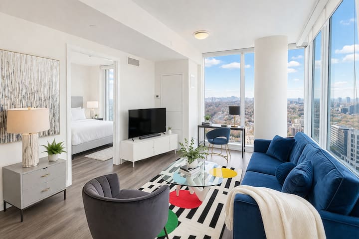 Bright High-floor 1br | Yonge & Subway - Toronto
