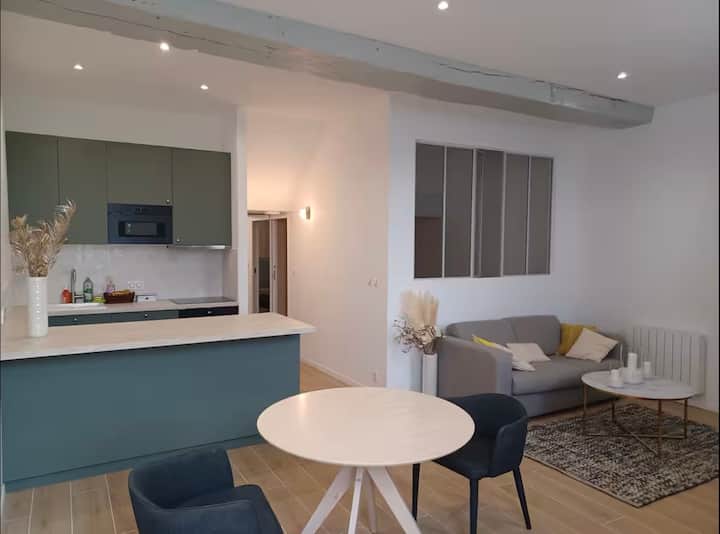 Superbe 2 Pièces Refait à Neuf Idéalement Situé - Beaugency