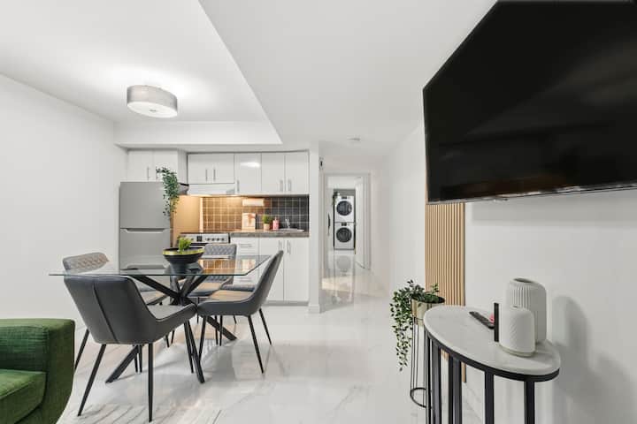 Renovated 1br Near Airport • Great For Work - Laval, Canada