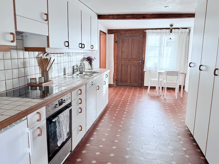 Antiga Granja Bernesa
La Buganvilla - Bienne